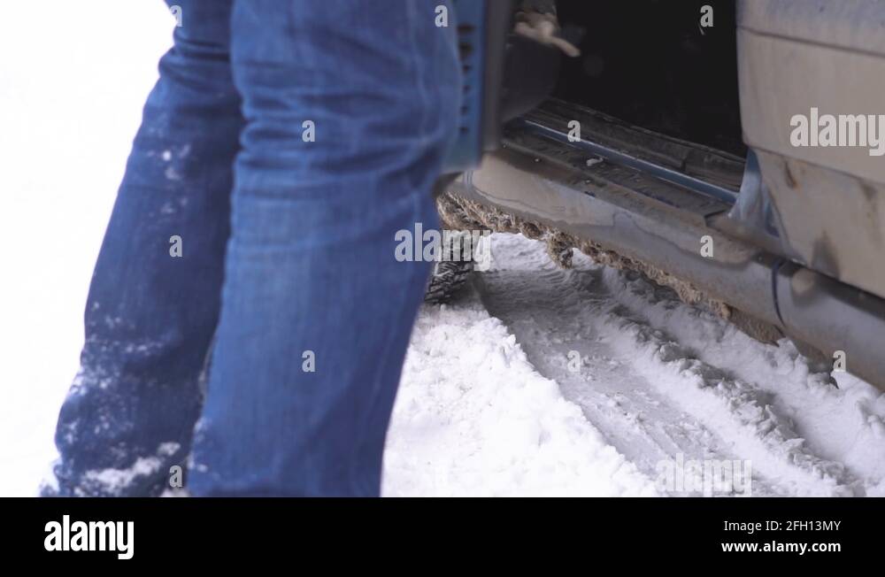 Shake feet Stock Videos & Footage - HD and 4K Video Clips - Alamy