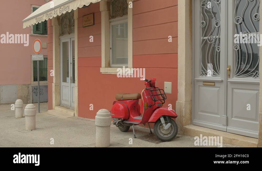 Red moped Stock Videos & Footage - HD and 4K Video Clips - Alamy