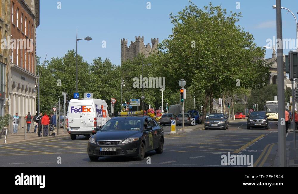 Traffic dublin street Stock Videos & Footage - HD and 4K Video Clips ...