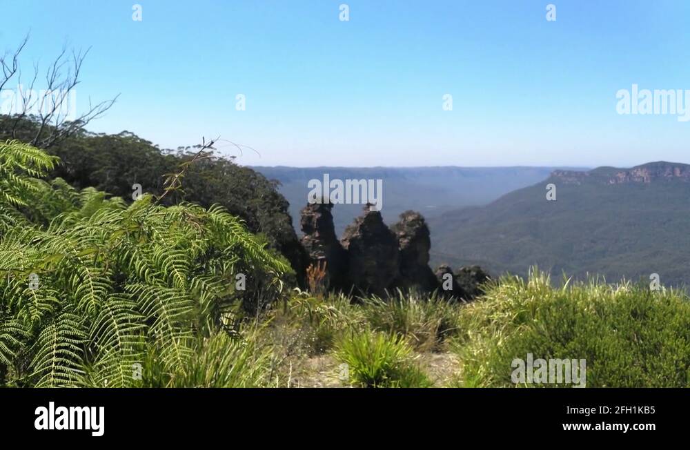 Three sisters hills Stock Videos & Footage - HD and 4K Video Clips - Alamy