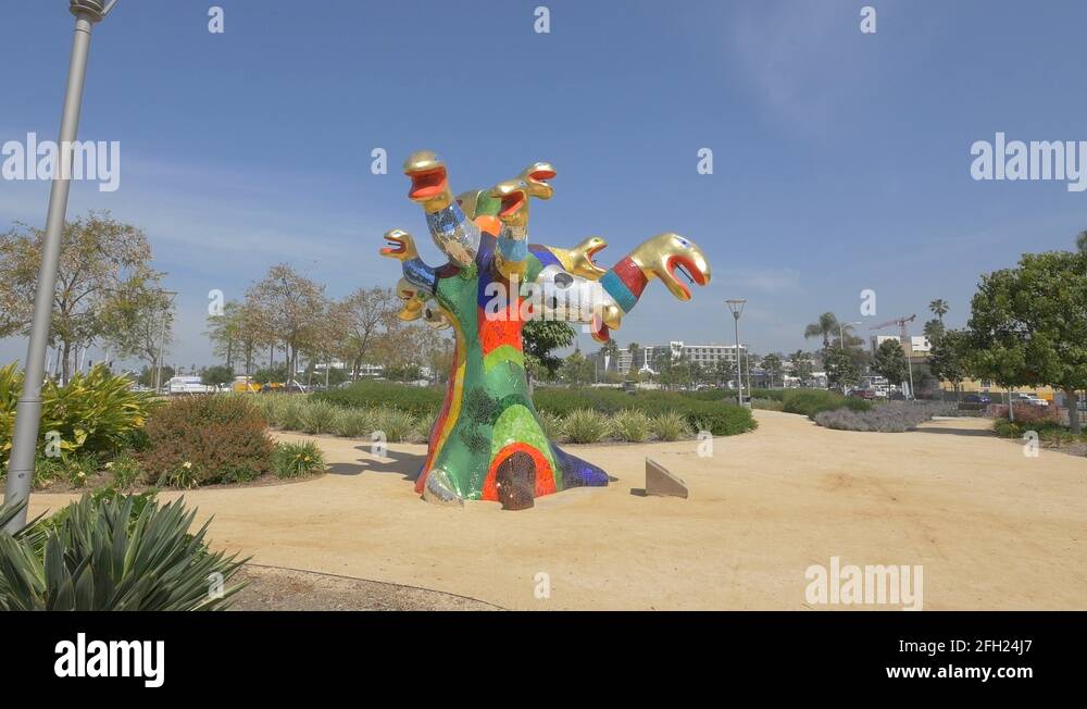 Serpent tree Stock Videos & Footage - HD and 4K Video Clips - Alamy