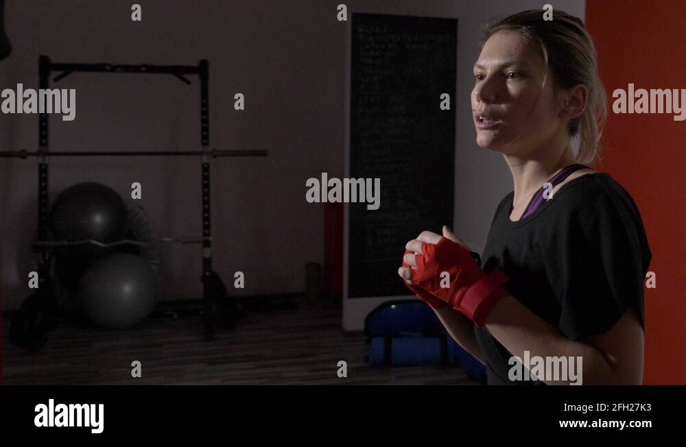 Fit woman in profile Stock Videos & Footage - HD and 4K Video Clips - Alamy