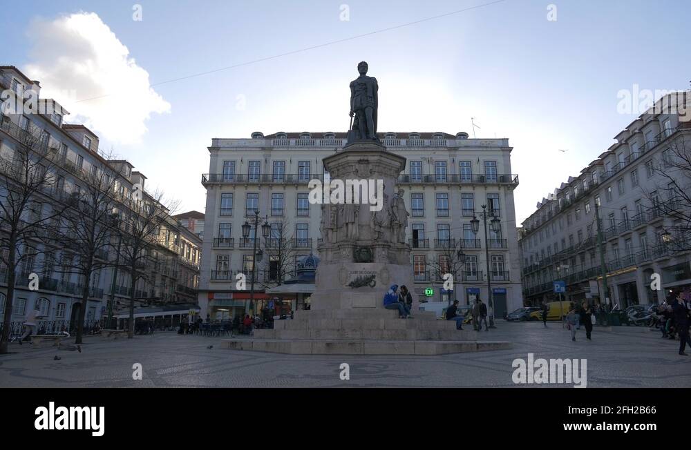 Luis de Camoes statue in a square Stock Video Footage - Alamy