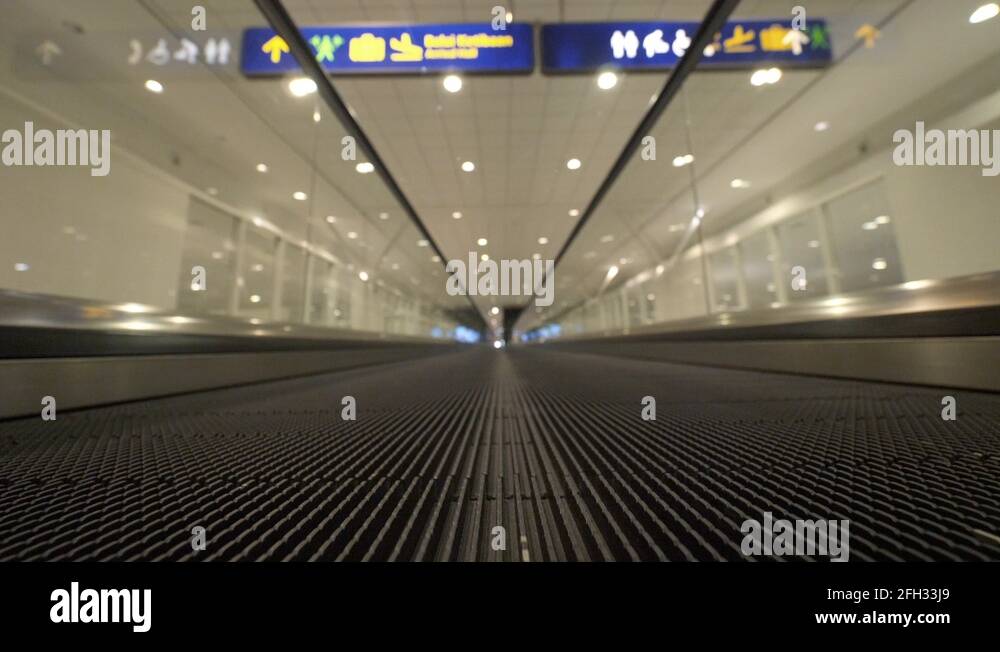 Flight gate Stock Videos & Footage - HD and 4K Video Clips - Alamy