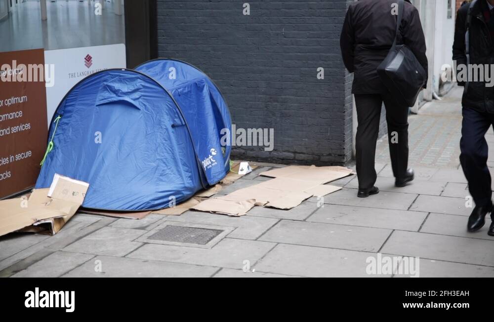 Homeless london Stock Videos & Footage - HD and 4K Video Clips - Alamy