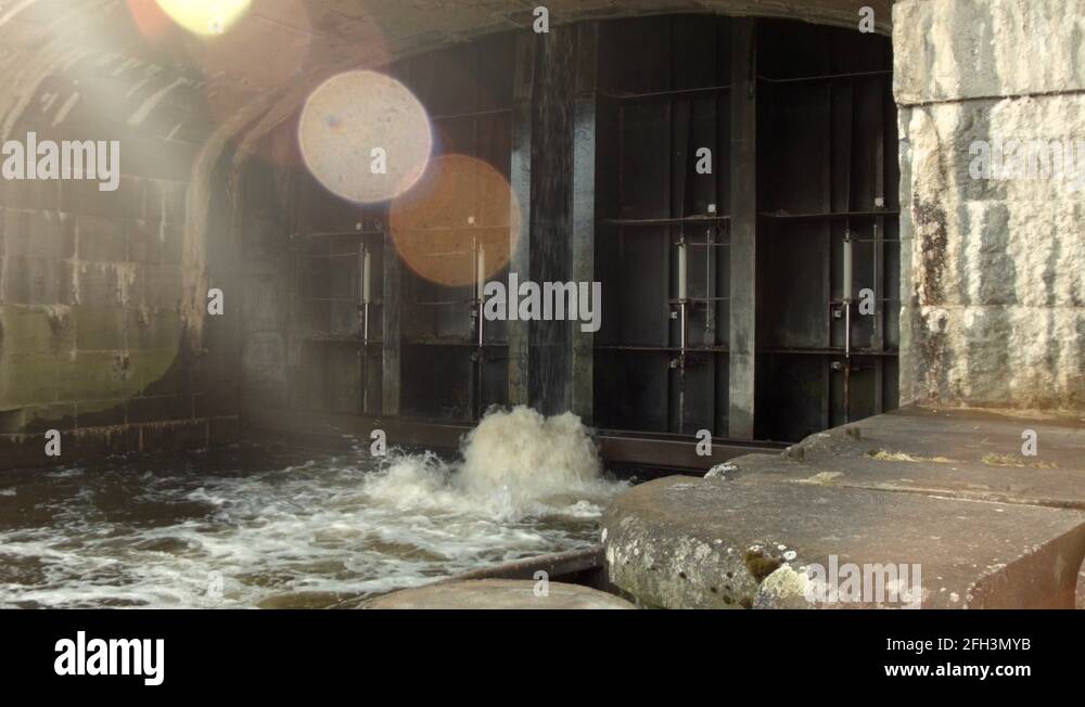 Gate chamber Stock Videos & Footage - HD and 4K Video Clips - Alamy