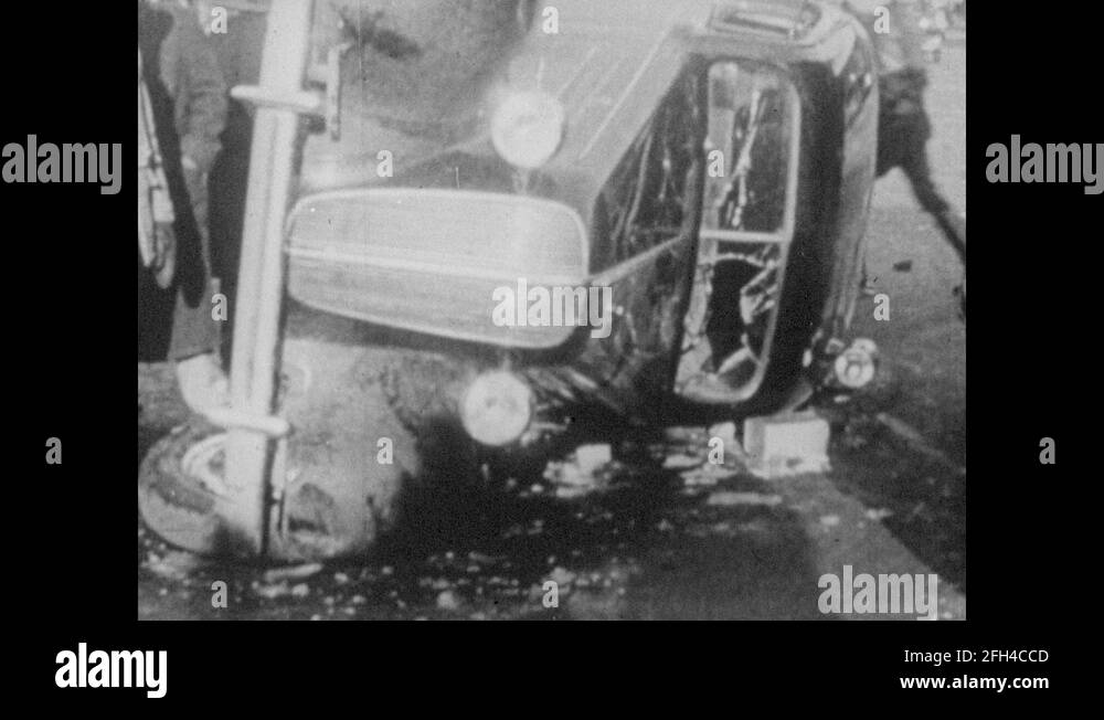 Smashed car screen Stock Videos & Footage - HD and 4K Video Clips - Alamy