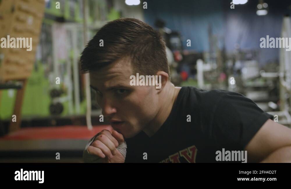 Dodging a punch Stock Videos & Footage - HD and 4K Video Clips - Alamy