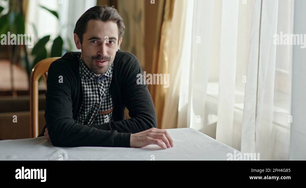 Man laughing table Stock Videos & Footage - HD and 4K Video Clips - Alamy