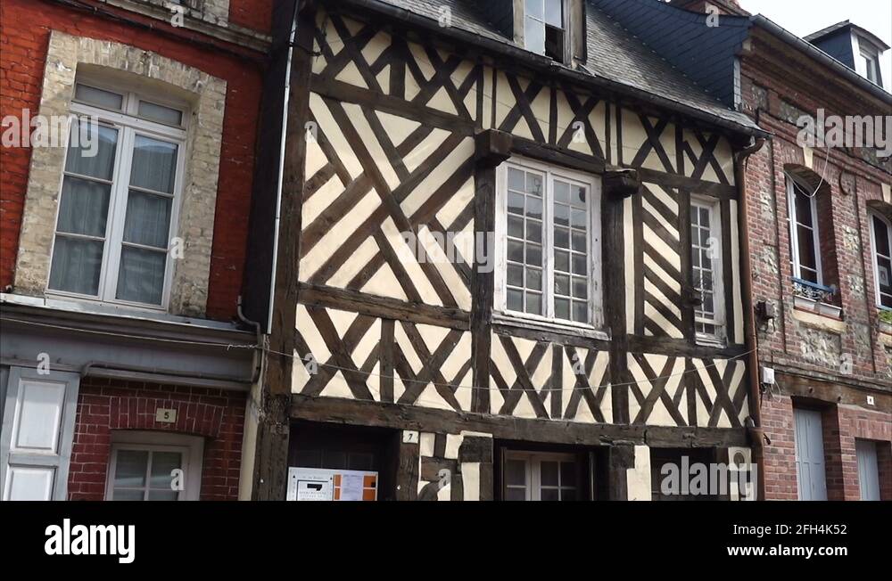 Medieval french art Stock Videos & Footage - HD and 4K Video Clips - Alamy