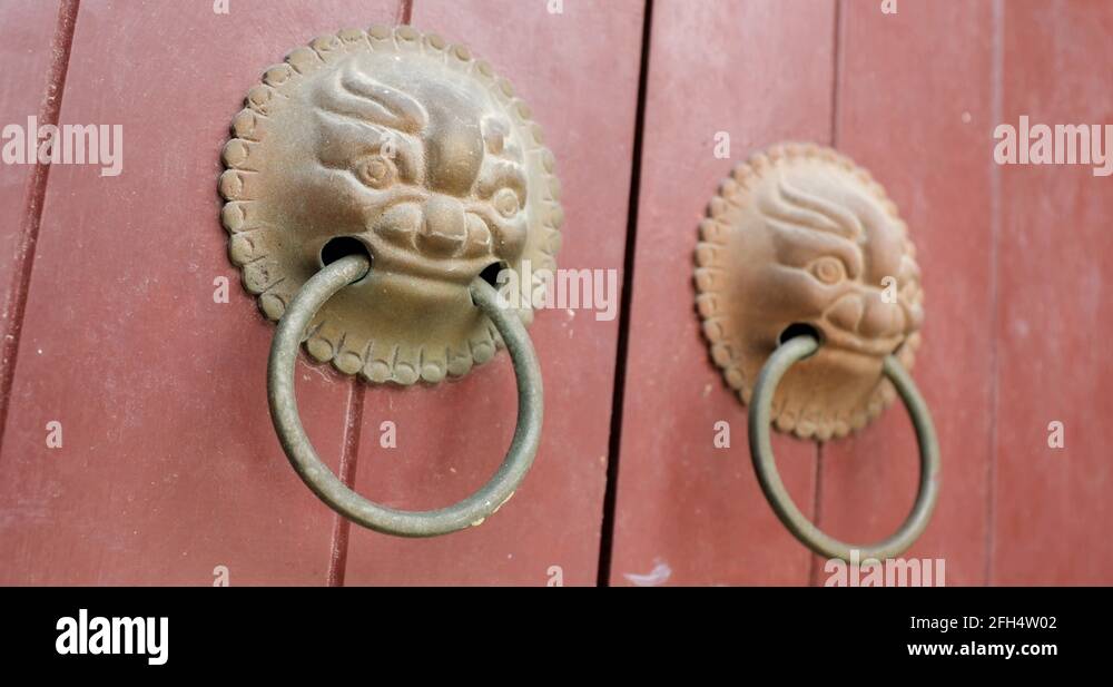 Traditional handle Stock Videos & Footage - HD and 4K Video Clips - Alamy