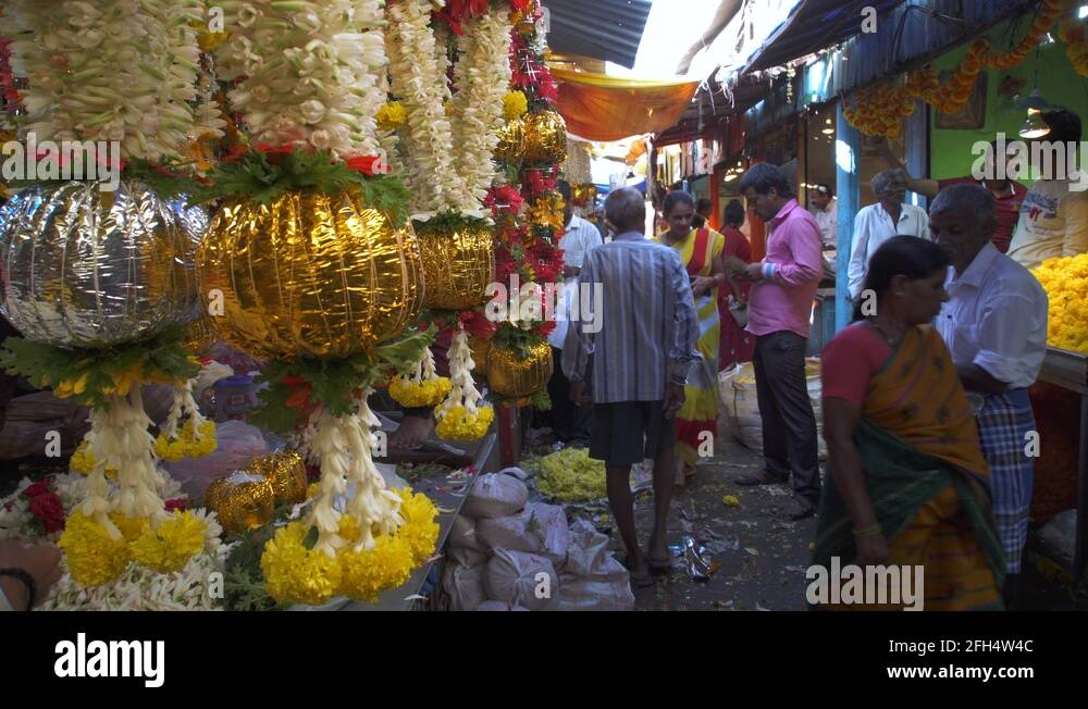 Mysore flower market Stock Videos & Footage - HD and 4K Video Clips - Alamy