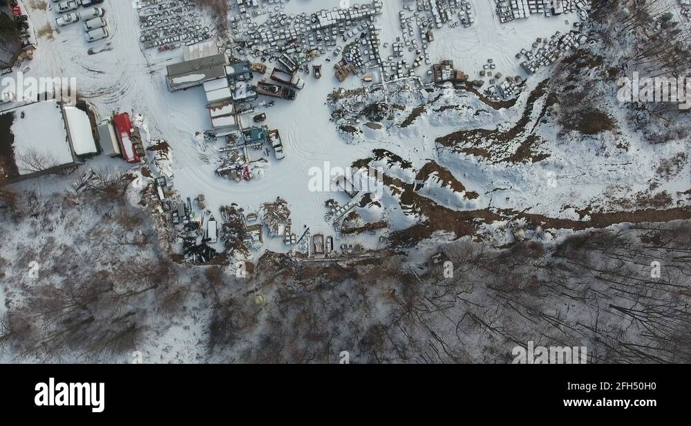 Flying crates Stock Videos & Footage - HD and 4K Video Clips - Alamy