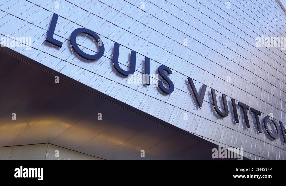 Louis Vuitton sign exterior store front downtown Las Vegas 4k Stock ...