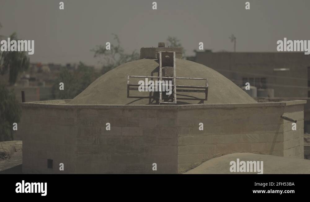 Church cross broken Stock Videos & Footage - HD and 4K Video Clips - Alamy