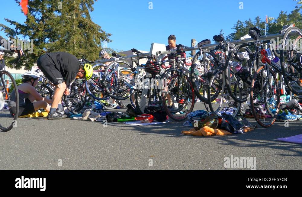 Street bike race Stock Videos & Footage - HD and 4K Video Clips - Alamy