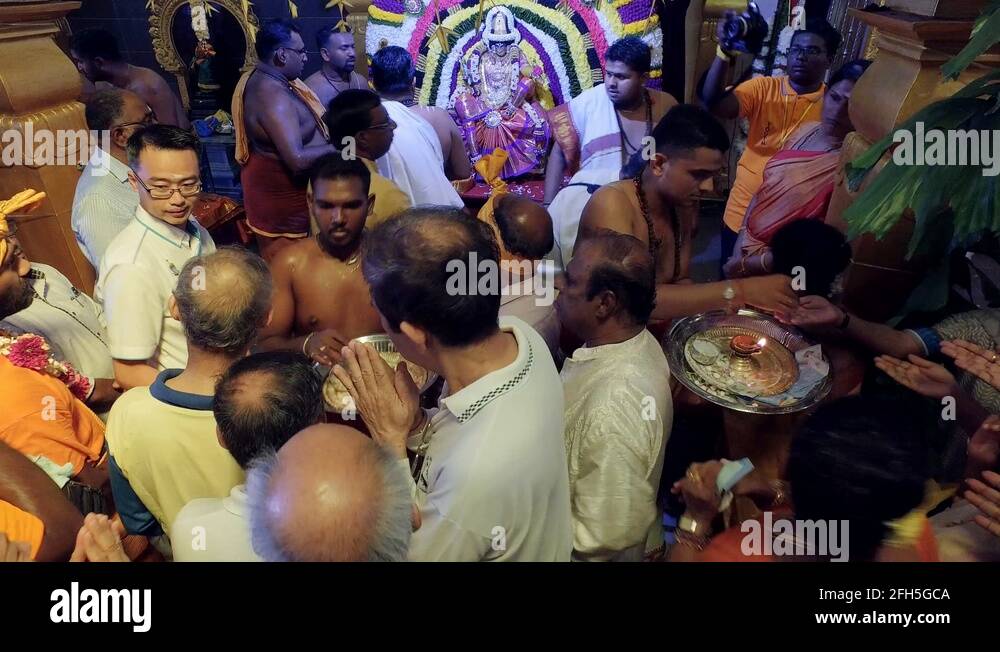 Blessing figure Stock Videos & Footage - HD and 4K Video Clips - Alamy