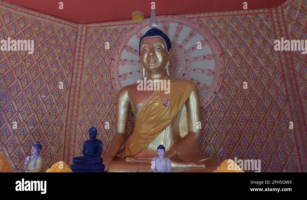 Landmark vertical statue Stock Videos & Footage - HD and 4K Video Clips ...