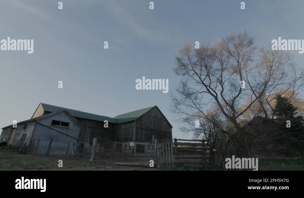 Night nighttime farm Stock Videos & Footage - HD and 4K Video Clips - Alamy