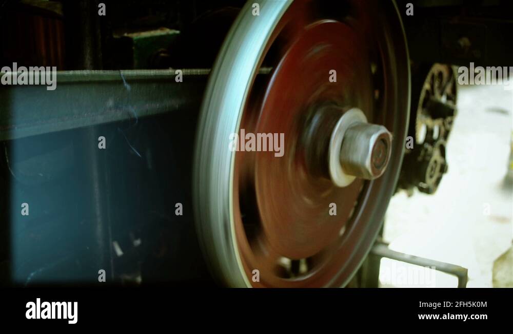 Electrical loom Stock Videos & Footage - HD and 4K Video Clips - Alamy