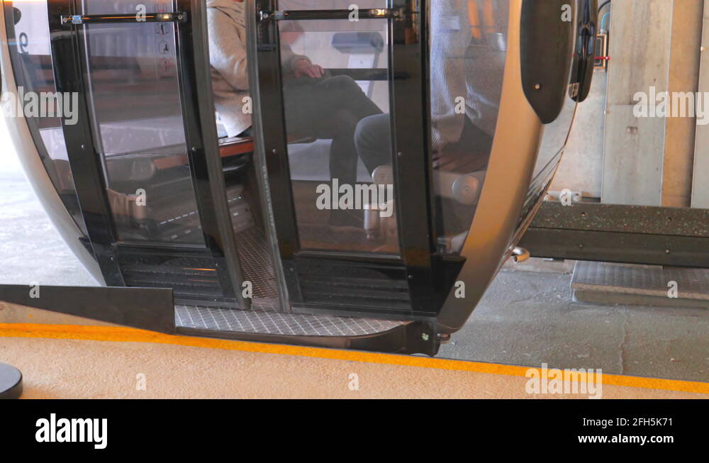 Cable car cabin in porto Stock Videos & Footage - HD and 4K Video Clips ...