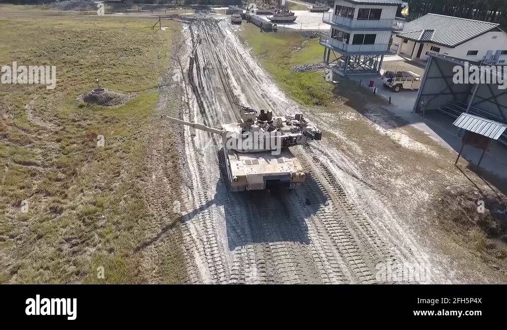 M1A2 Abrams Tanks at Fort Stewart - 2016 Stock Video Footage - Alamy