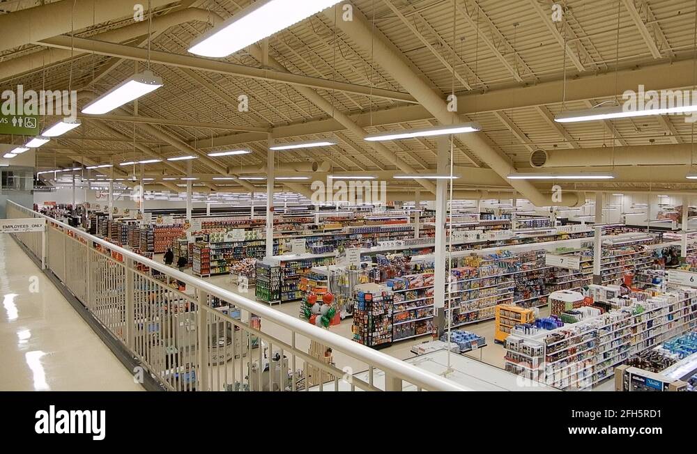 Shoppers food warehouse Stock Videos & Footage - HD and 4K Video Clips ...