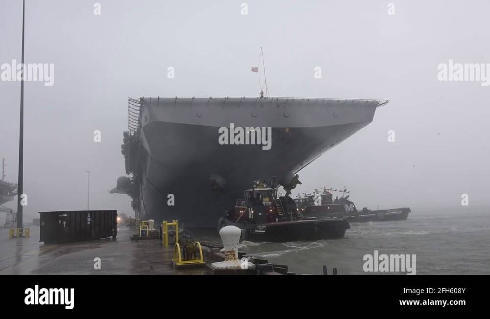 Amphibious tugboat Stock Videos & Footage - HD and 4K Video Clips - Alamy