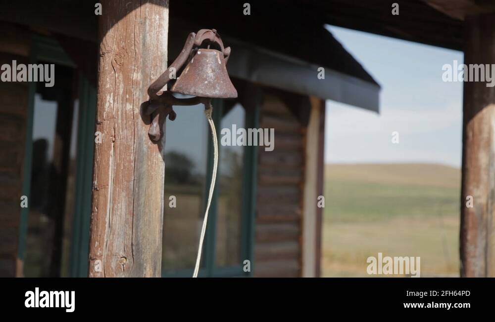 Dinner bell Stock Videos & Footage - HD and 4K Video Clips - Alamy
