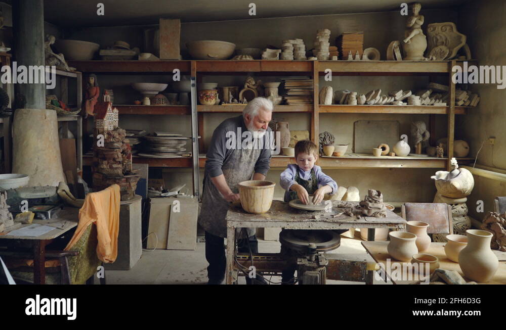 Teaching pottery Stock Videos & Footage - HD and 4K Video Clips - Alamy