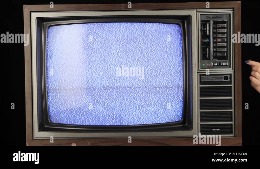 Turning old tv Stock Videos & Footage - HD and 4K Video Clips - Alamy