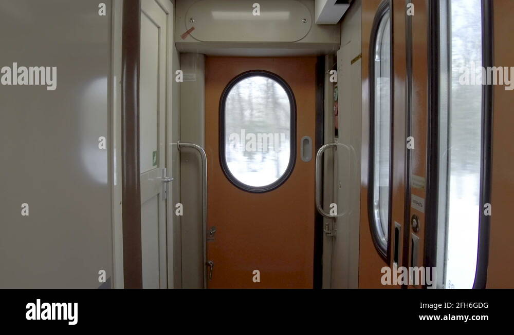 Vestibule carriage Stock Videos & Footage - HD and 4K Video Clips - Alamy