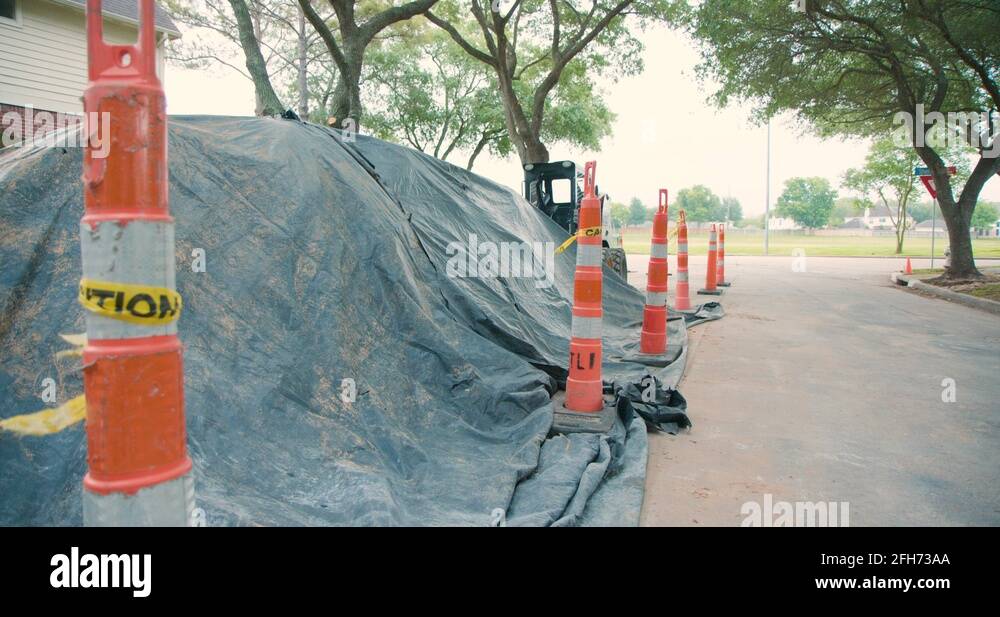 Street obstruction Stock Videos & Footage - HD and 4K Video Clips - Alamy