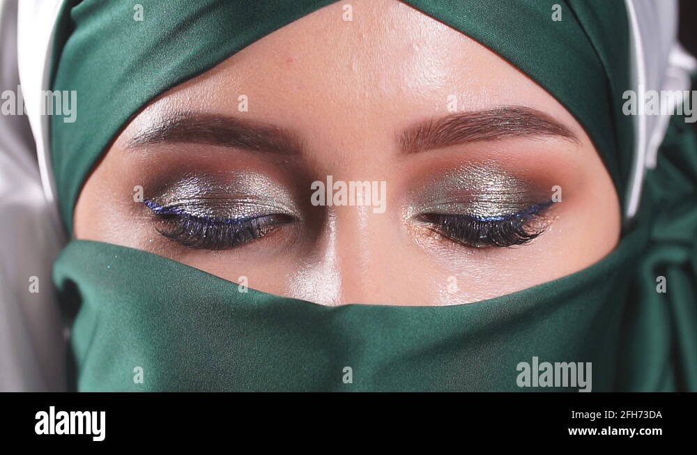 Muslim woman in niqab veil Stock Videos & Footage - HD and 4K Video ...