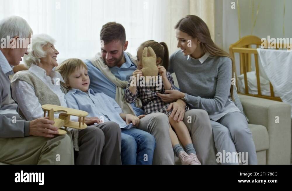 Extended family Stock Videos & Footage - HD and 4K Video Clips - Alamy