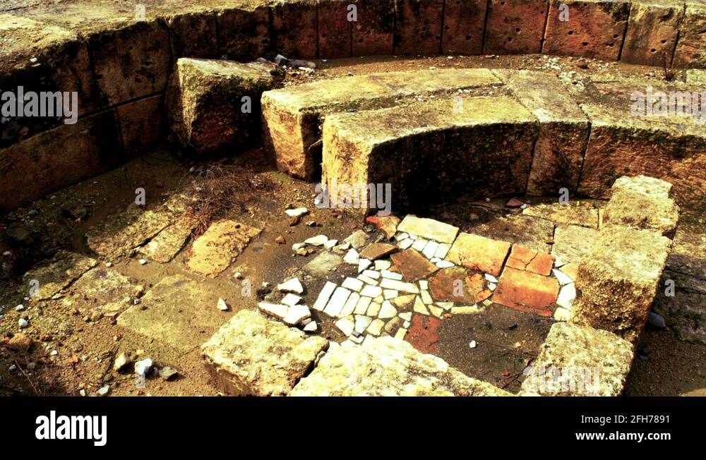 Agrippa bath Stock Videos & Footage - HD and 4K Video Clips - Alamy