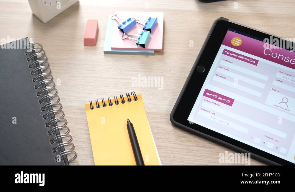 Consent form web Stock Videos & Footage - HD and 4K Video Clips - Alamy