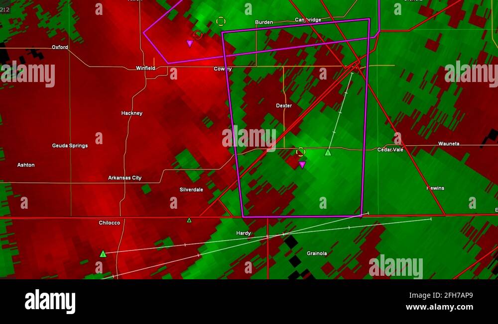 Severe thunderstorms with tornado warnings in Kansas on weather radar ...