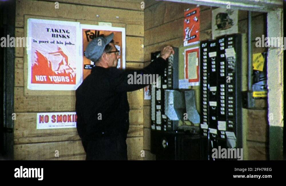 Employee punch clock Stock Videos & Footage - HD and 4K Video Clips - Alamy