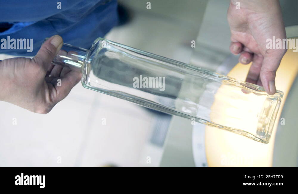 Lens bottle Stock Videos & Footage - HD and 4K Video Clips - Alamy