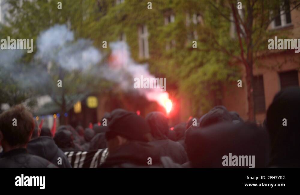 Anti flash Stock Videos & Footage - HD and 4K Video Clips - Alamy