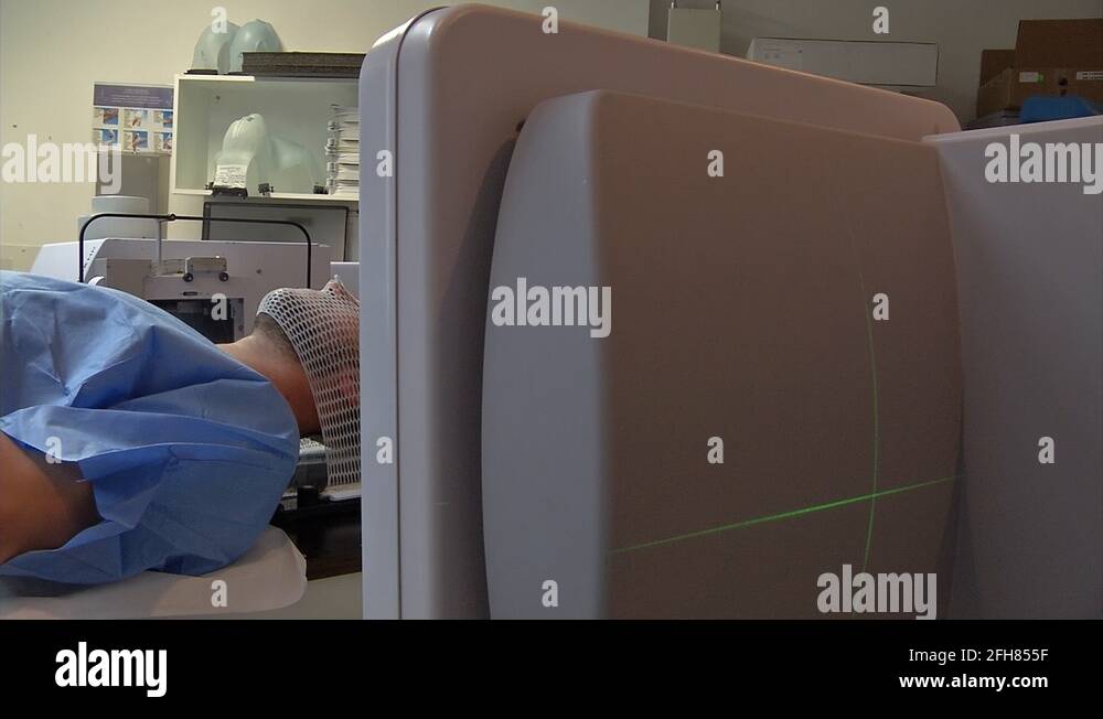 Radiation body scanner Stock Videos & Footage - HD and 4K Video Clips ...