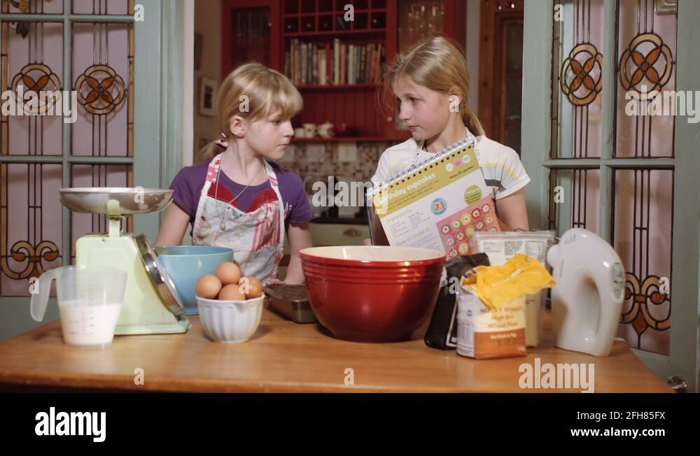 Children kitchen measuring Stock Videos & Footage - HD and 4K Video ...