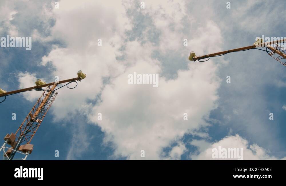 Aeroplane towers Stock Videos & Footage - HD and 4K Video Clips - Alamy