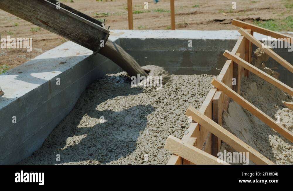 Plinth construction Stock Videos & Footage - HD and 4K Video Clips - Alamy