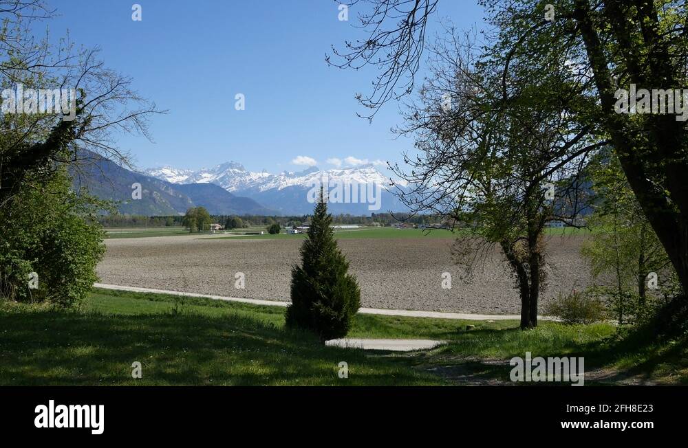 Alpine range Stock Videos & Footage - HD and 4K Video Clips - Alamy