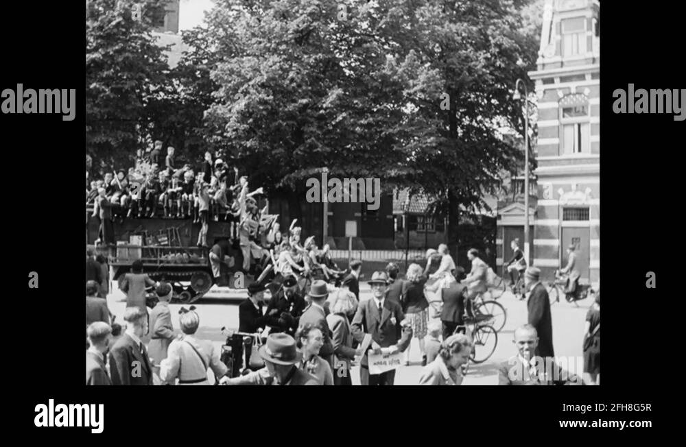 Huge Crowd Of Dutch People Celebrating The End Of World War Two Stock ...