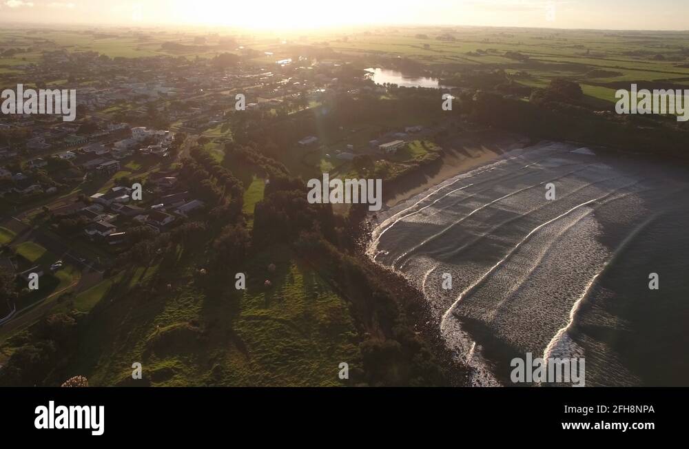Opunake beach Stock Videos & Footage - HD and 4K Video Clips - Alamy