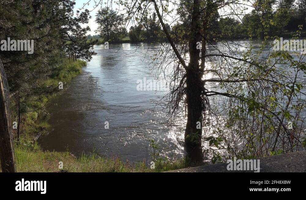 Bitterroot river Stock Videos & Footage - HD and 4K Video Clips - Alamy