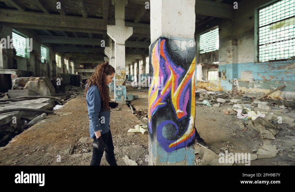 People graffiti Stock Videos & Footage - HD and 4K Video Clips - Alamy